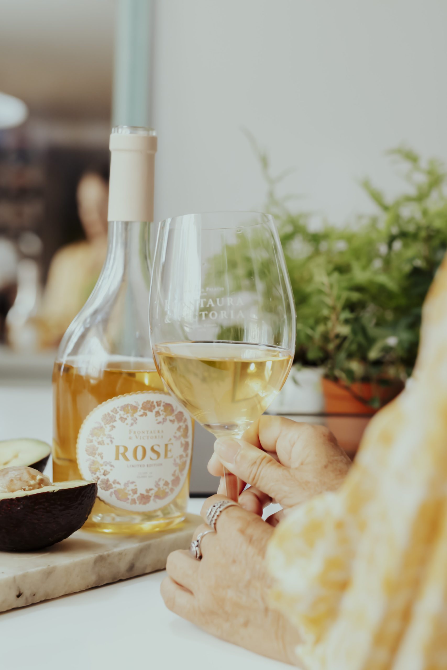 Frontaura & Victoria Rosé, un vino para sonreir | Bodegas Nexus y Frontaura